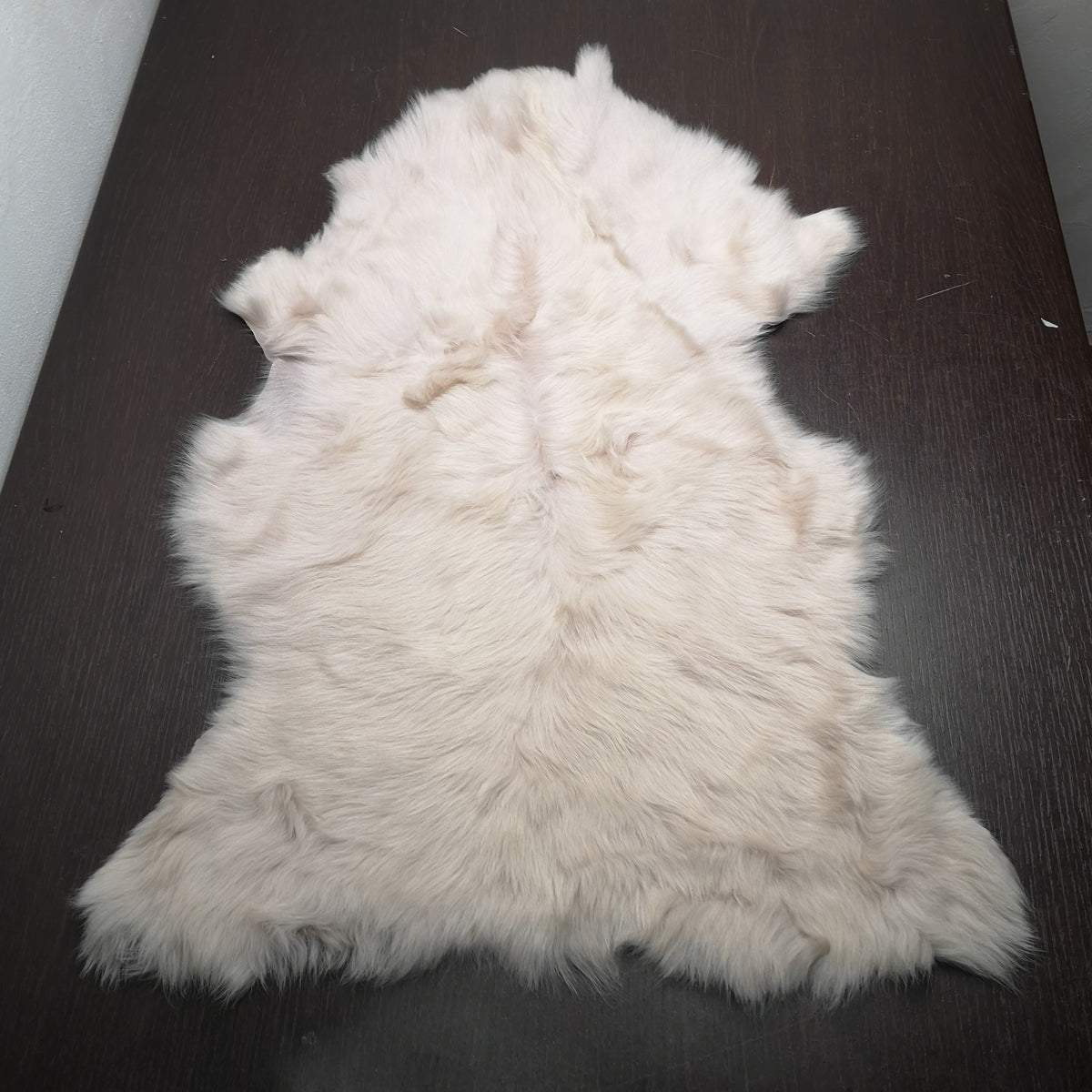 GENUINE SHEEPSKIN HIDE (White) – PROMETHEUS Bushcraft Equipment
