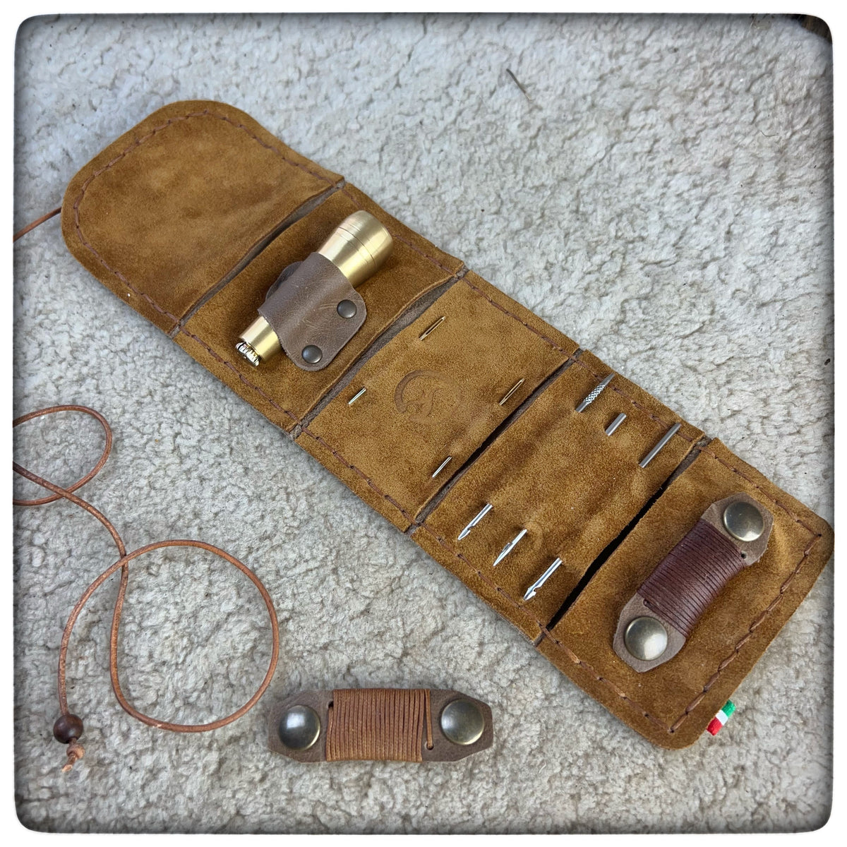 PROMETHEUS SEWING KIT (De Luxe Version) – PROMETHEUS Bushcraft Equipment