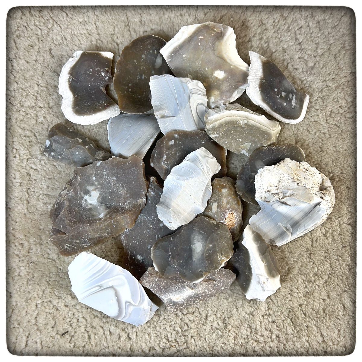 FLINT SHARD – PROMETHEUS Bushcraft Equipment